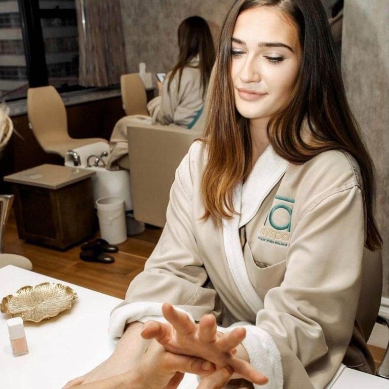 Spa Manicure NYC | Signature Manicure in Midtown Manhattan